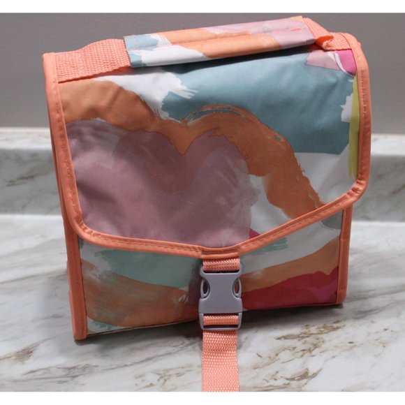 thirty-one | Bags | Brand New Thirtyone Fold Over Lunch Bag Peach Paint ...